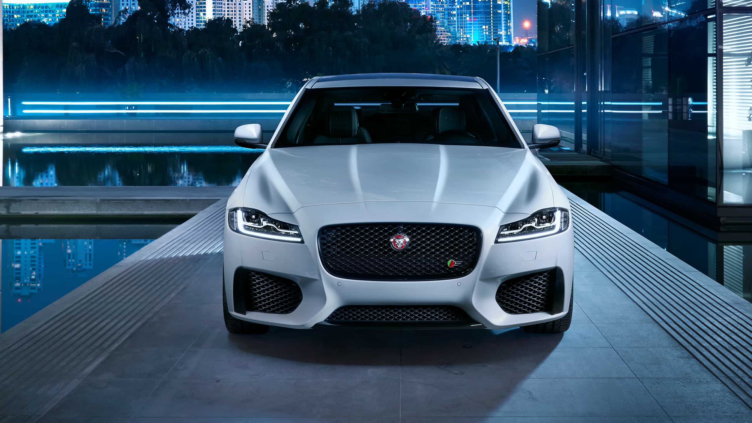 Jaguar Mobile Apps - Download Latest Version | Jaguar India